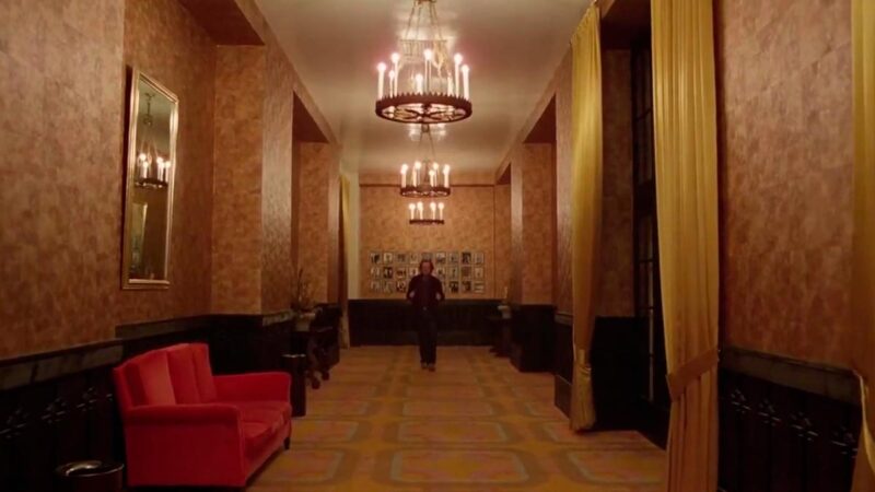Crítica | El resplandor (1980): un brillante relato con una puesta en ...
