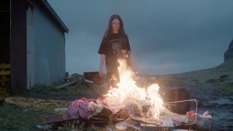«Metalhead» (2013): sangre y tierra | Crítica - Revista Cintilatio